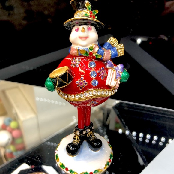 None | Jewelry | Snowman Trinket Figurine | Poshmark